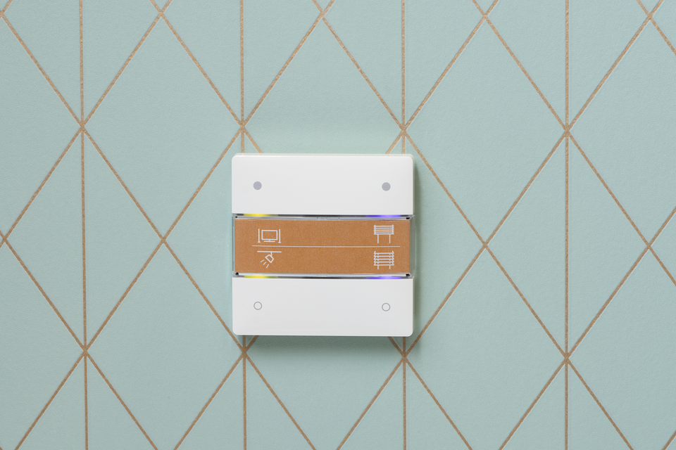 iON 104 KNX | HVAC controller | KNX | Home and Building control | Theben